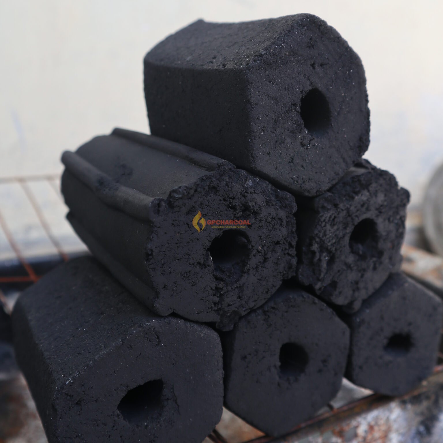 GPCHARCOAL - Charcoal & Coal Supplier